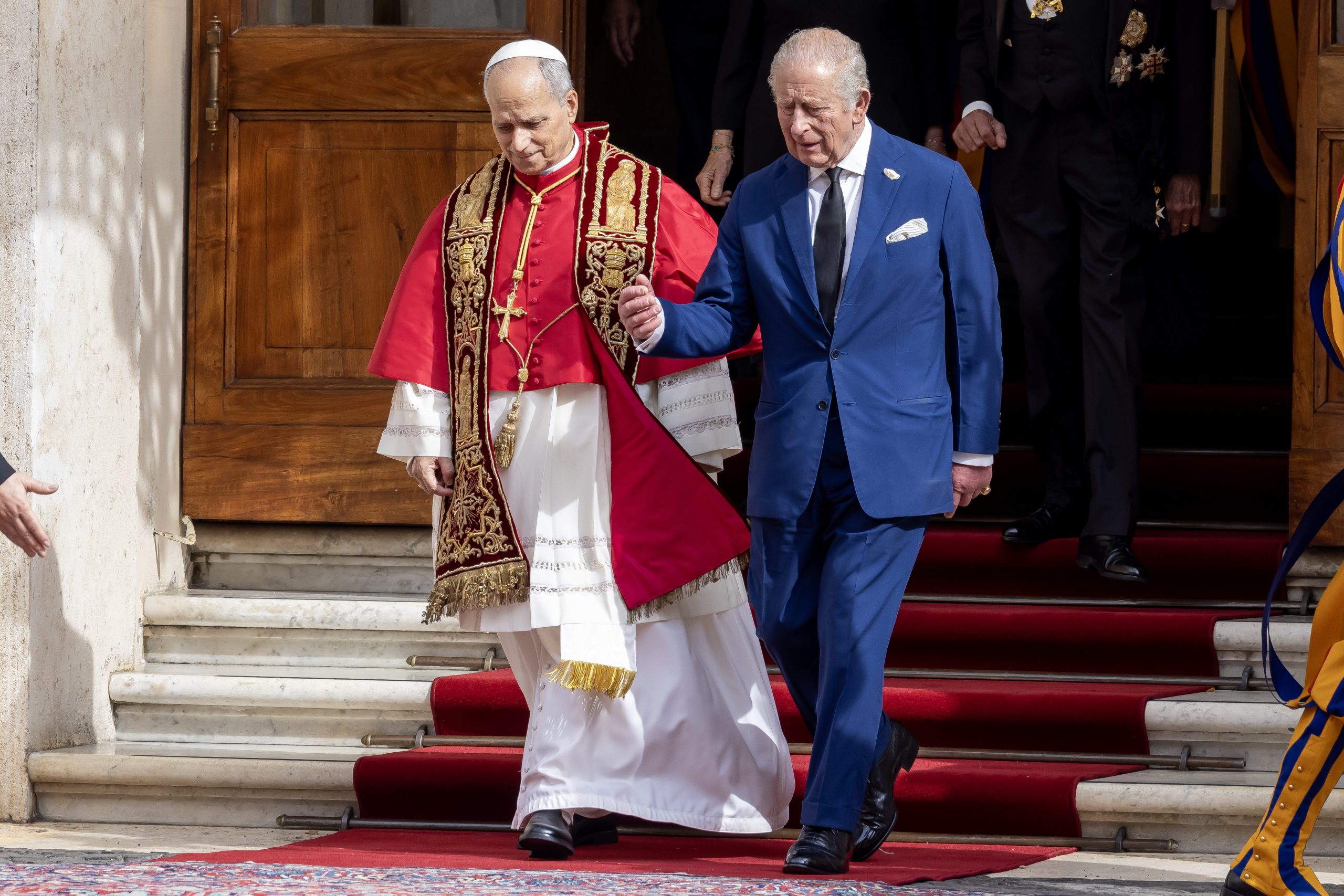 Pope, British king share historic prayer in Sistine Chapel - The ...
