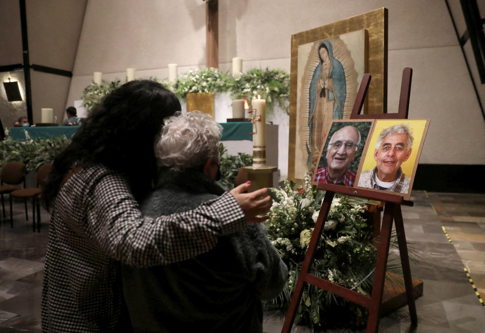 Dos jesuitas son asesinados en México defendiendo a persona perseguida ...