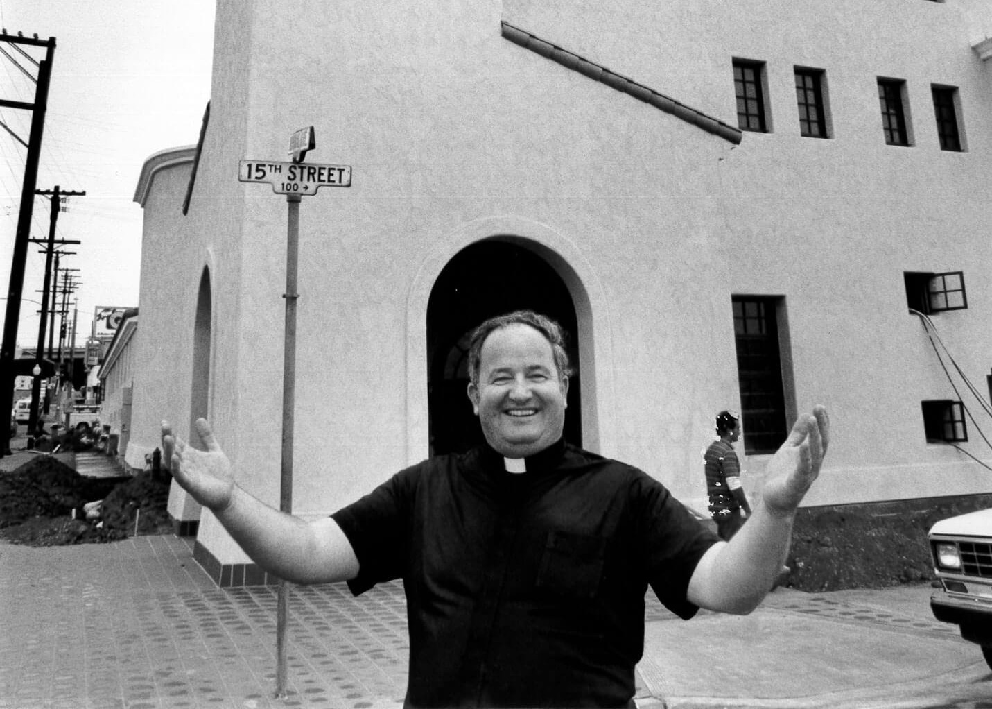 Fallece el legendario ‘Padre Joe’ - The Southern Cross